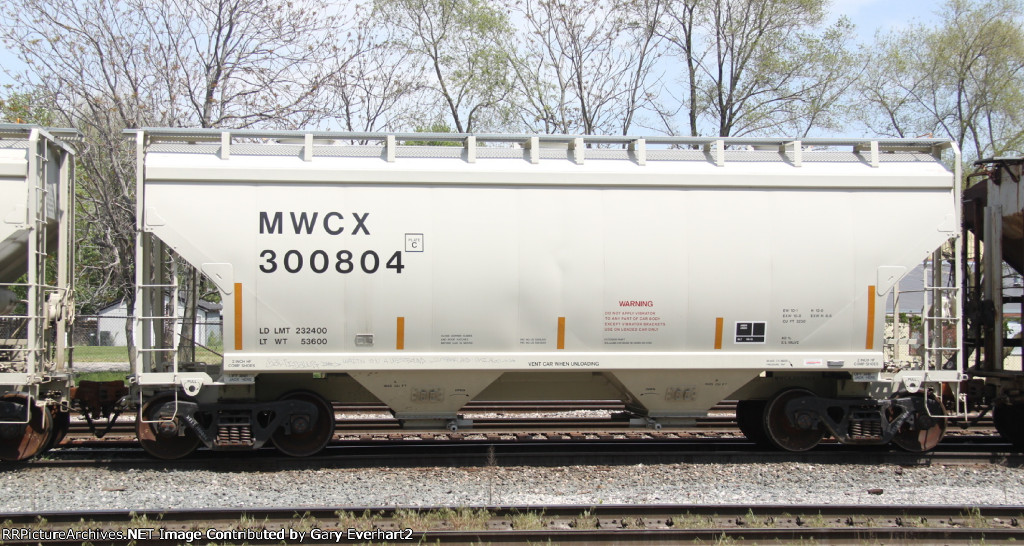 MWCX 300804 - Midwest Railcar Corp