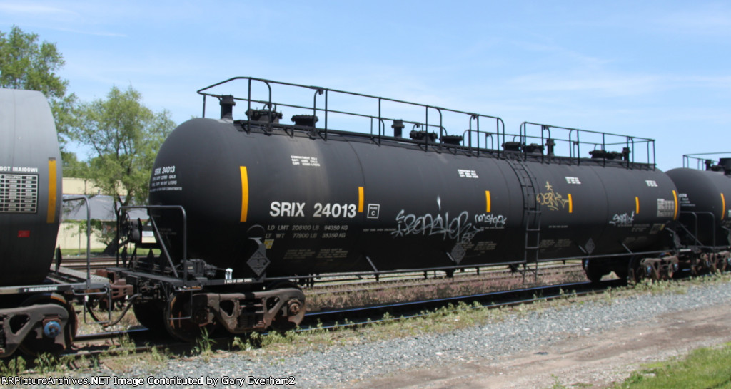 SRIX 24013 - Southwest Rail Industries