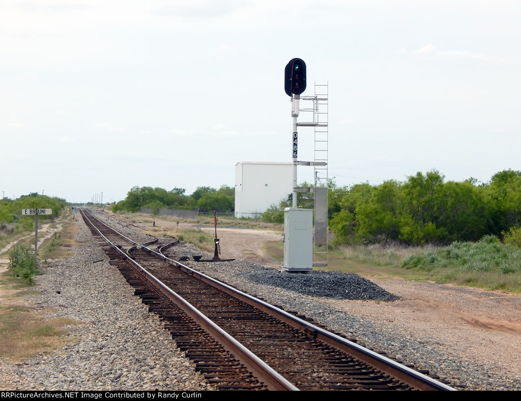 Signal 486 with high green