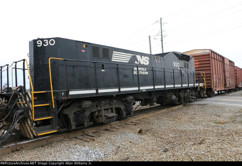 NS 930