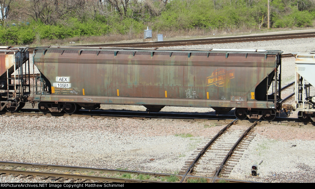 Ex-CNW 3 Bay ACF Covered Hopper