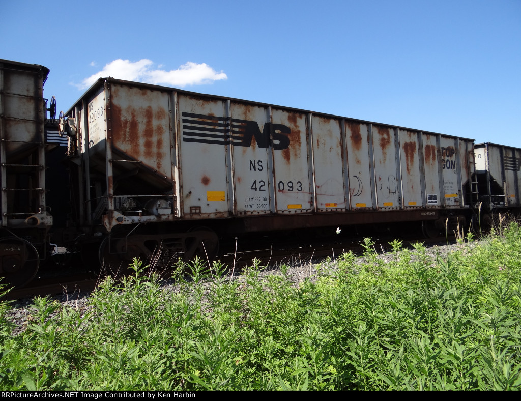 NS 42093