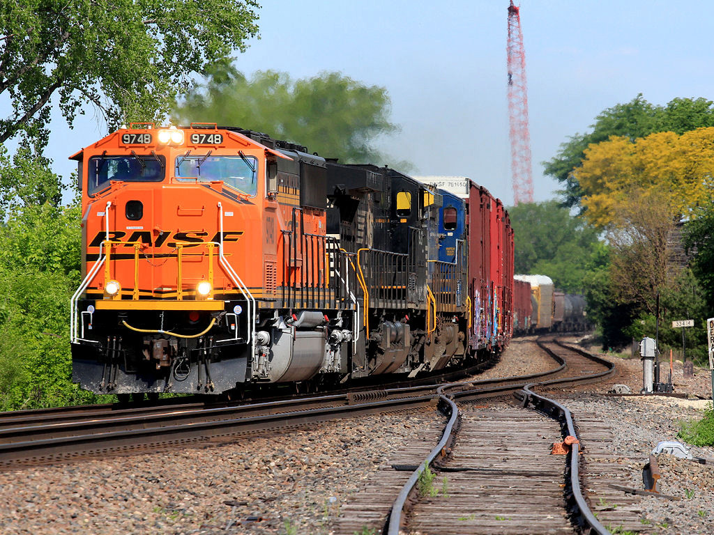 BNSF 9748
