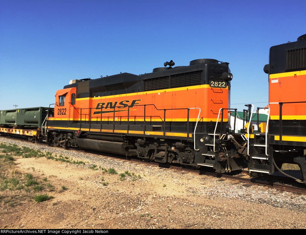 BNSF 2822