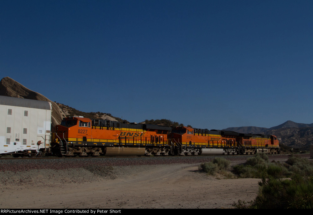 BNSF5217, BNSF3791 and BNSF8227 passing Mormon Rocks