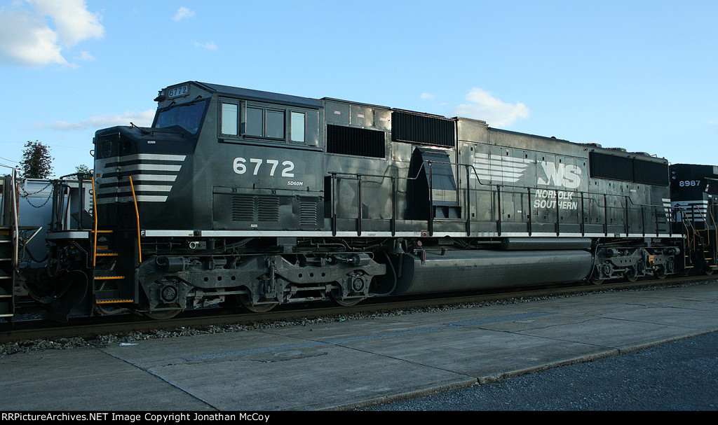 NS 6772