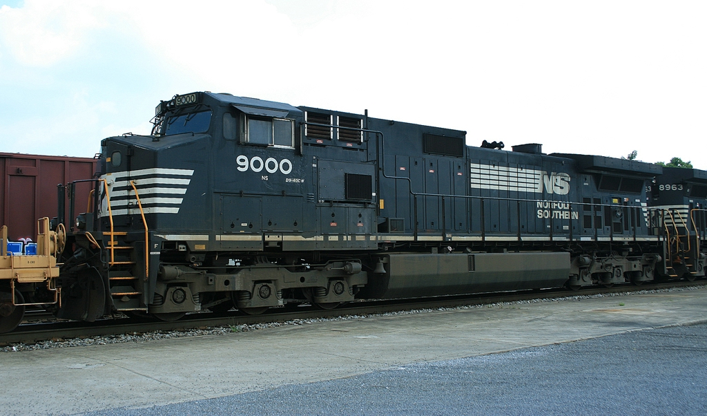 NS 9000