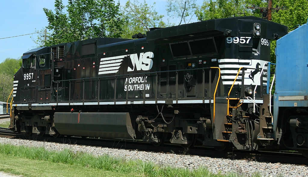 NS 9957