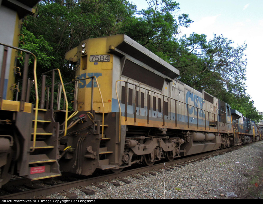 CSX 7584