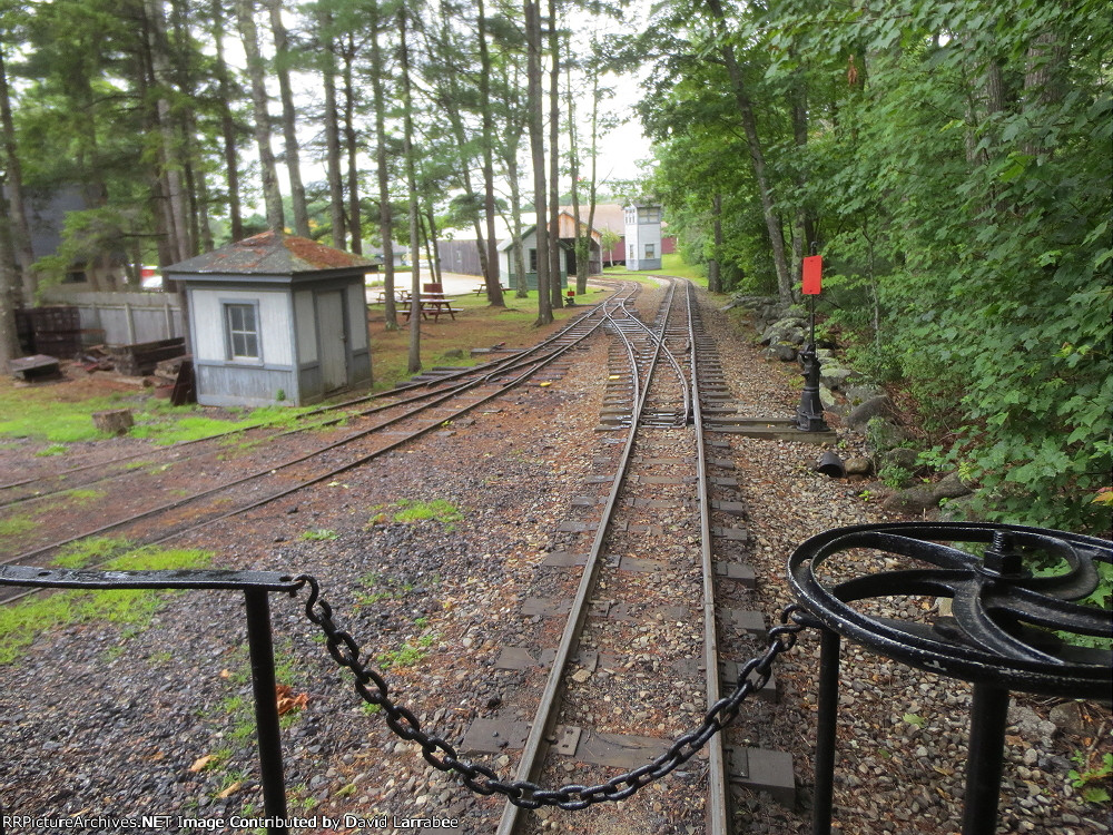 Round the 2 foot loop