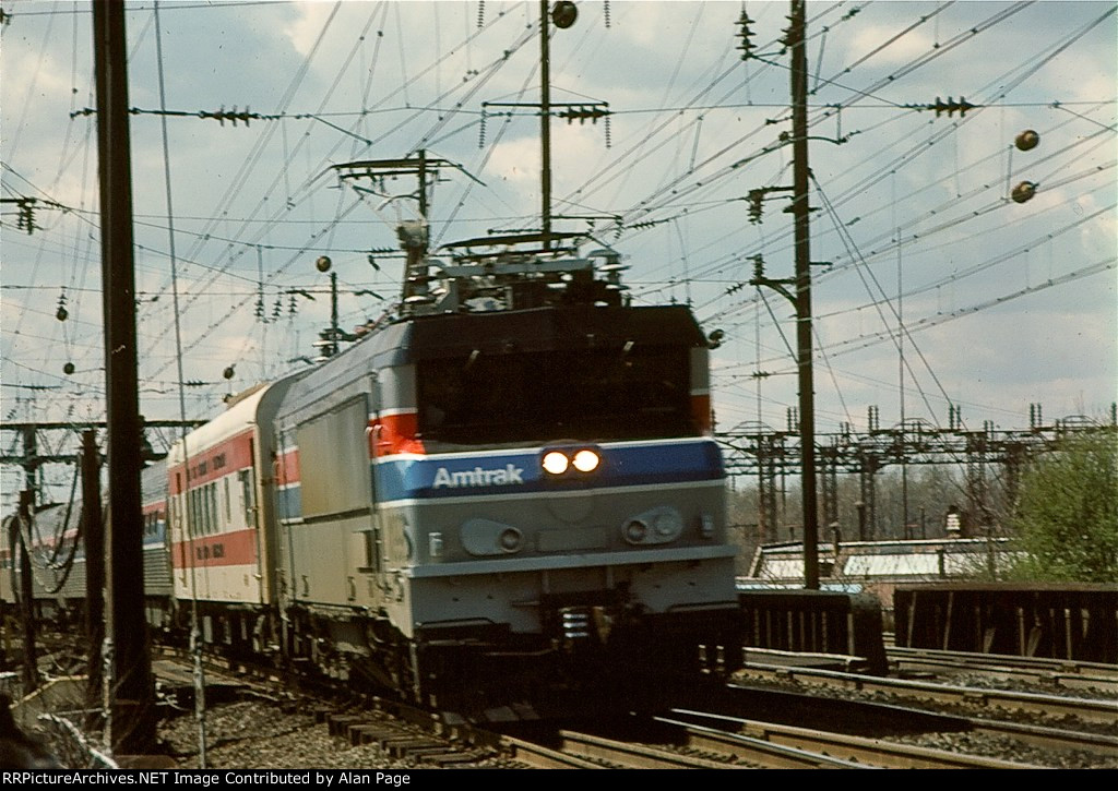 Amtrak X996