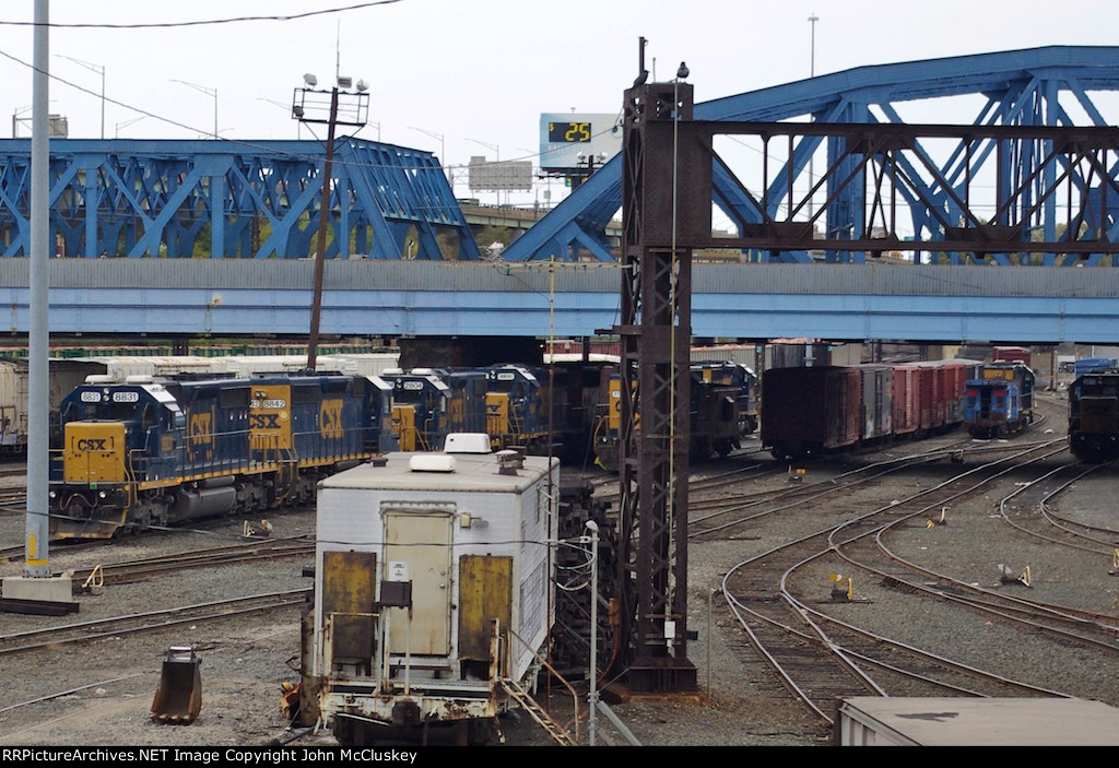CSX 8831 and freinds