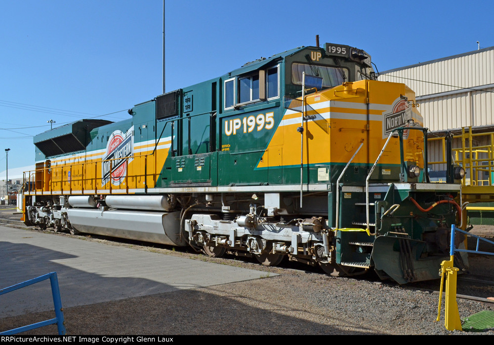 UP 1995 on display at the Bailey Yard locomotive shop during Railfest.