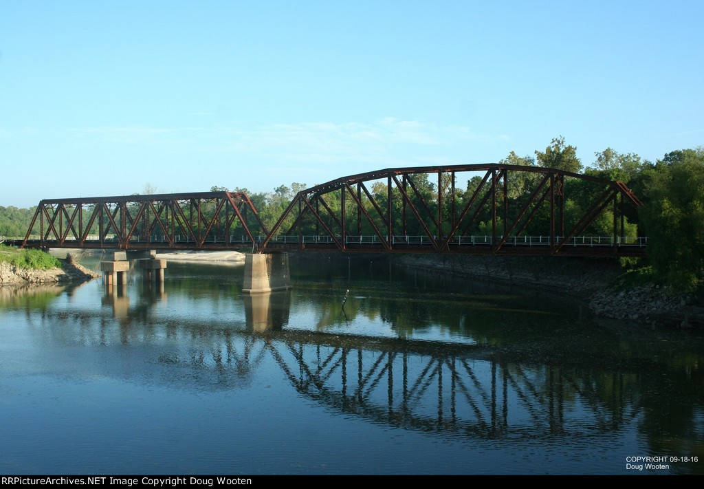 Ex-Southern Pacific's Trinity River Bridge