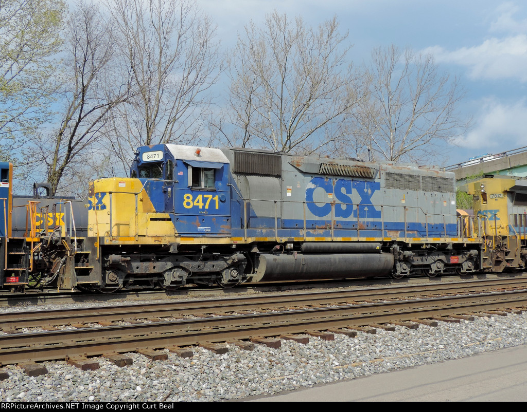 CSX 8471 (2)