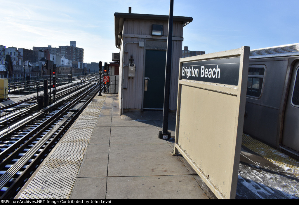 Brighten Beach Subway Station