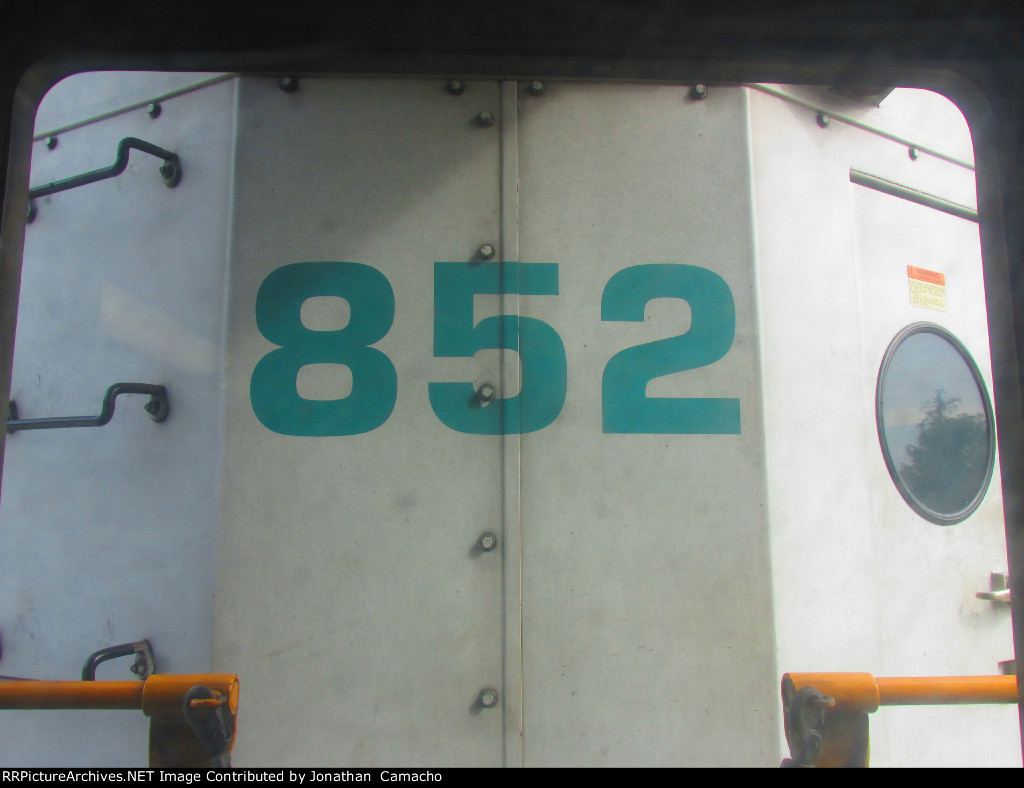 SCAX 852