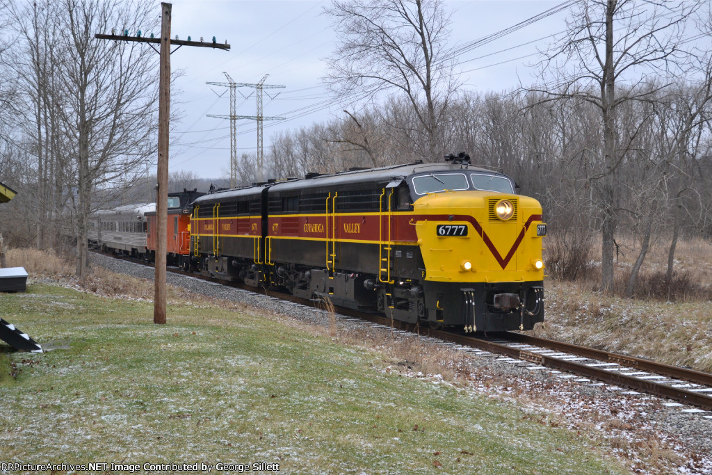Passing the former Jaite paper mill town.
