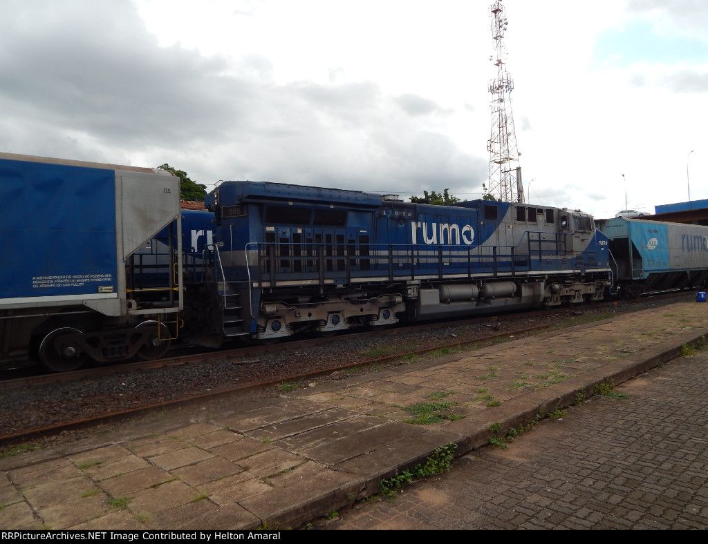 RUMO 695