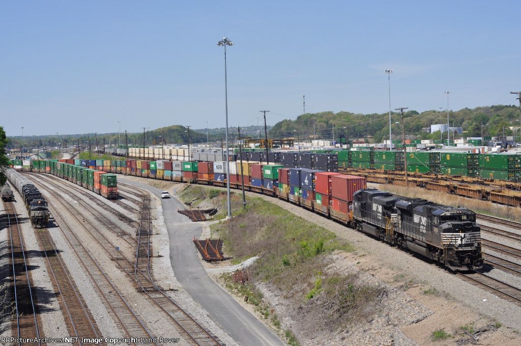 NS 2659 On NS 290 Southbound