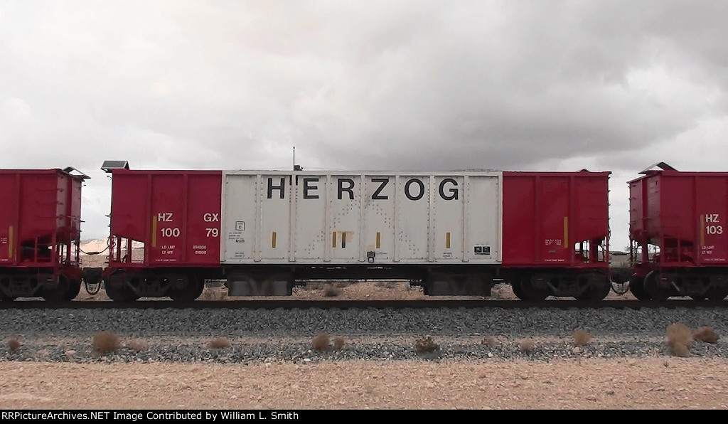 WB Ballast Unit Frt at Erie NV -29