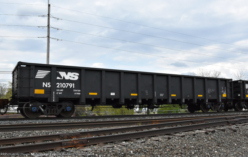 NS 210791 is new to rrpa.