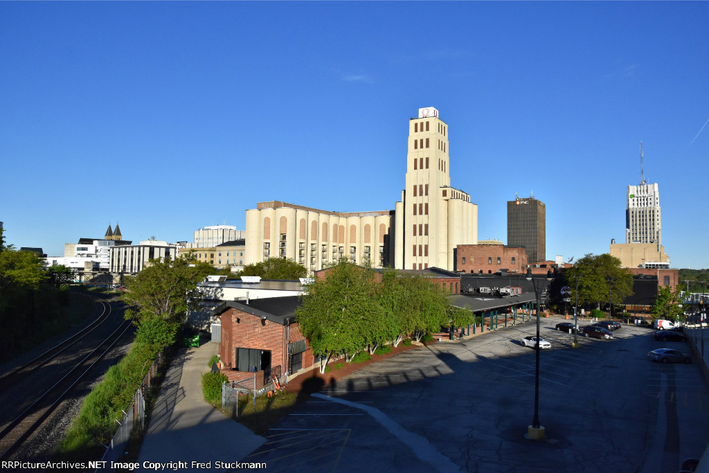 Quaker Square lies next to CSX's New Castle Sub.