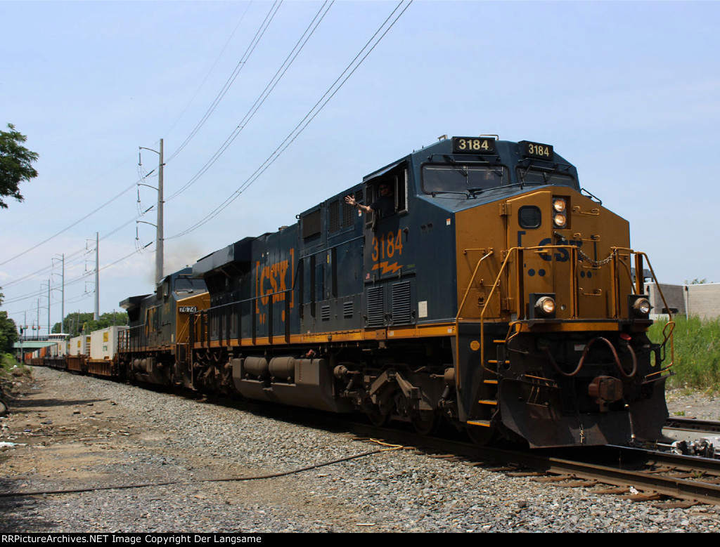 CSX 3184 Q032-28