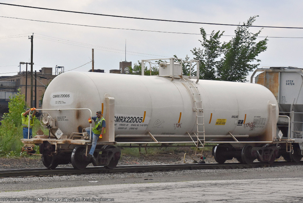 CMRX 22005 and crew now shove toward the yard.