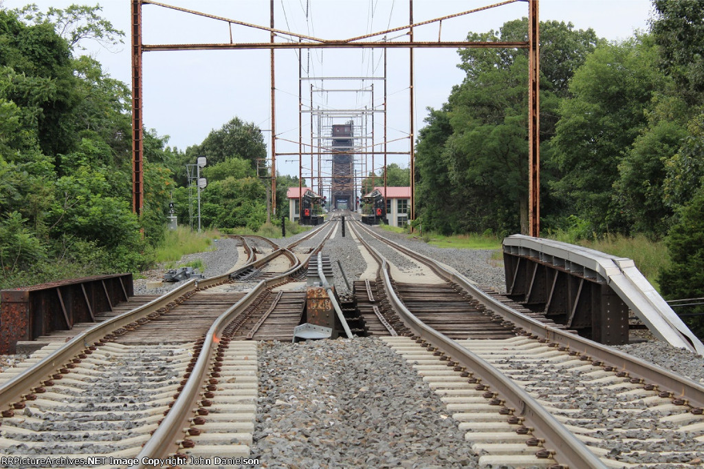 AC Rail suspended for 2 weeks between Cherry Hill and Philly due to ...
