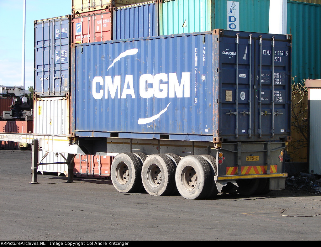 CMA CGM 22G1 ECMU 211361 5