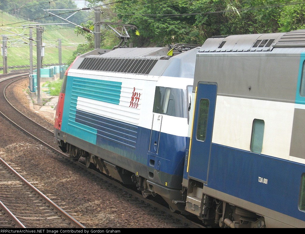 The rear helper of a killer train