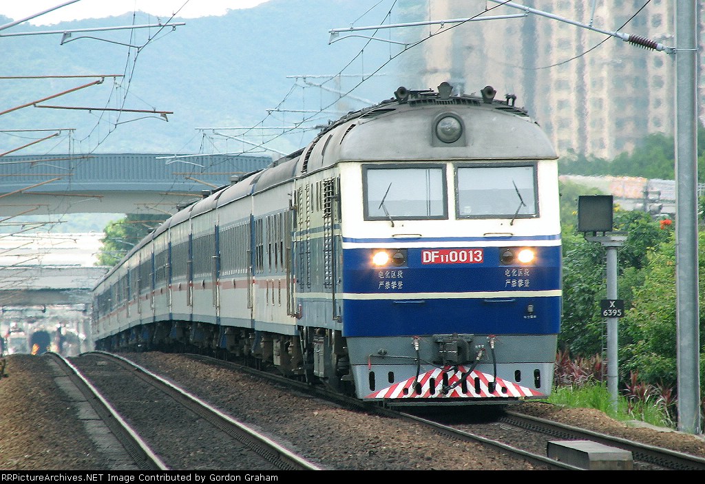 DF11 0013