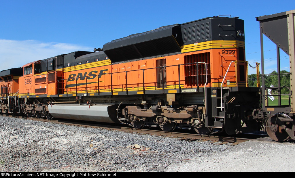 BNSF 9399