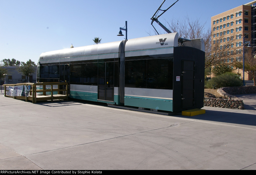 PHOENIX VALLEY METRO LIGHT RAIL UNIT ON DISPLAY