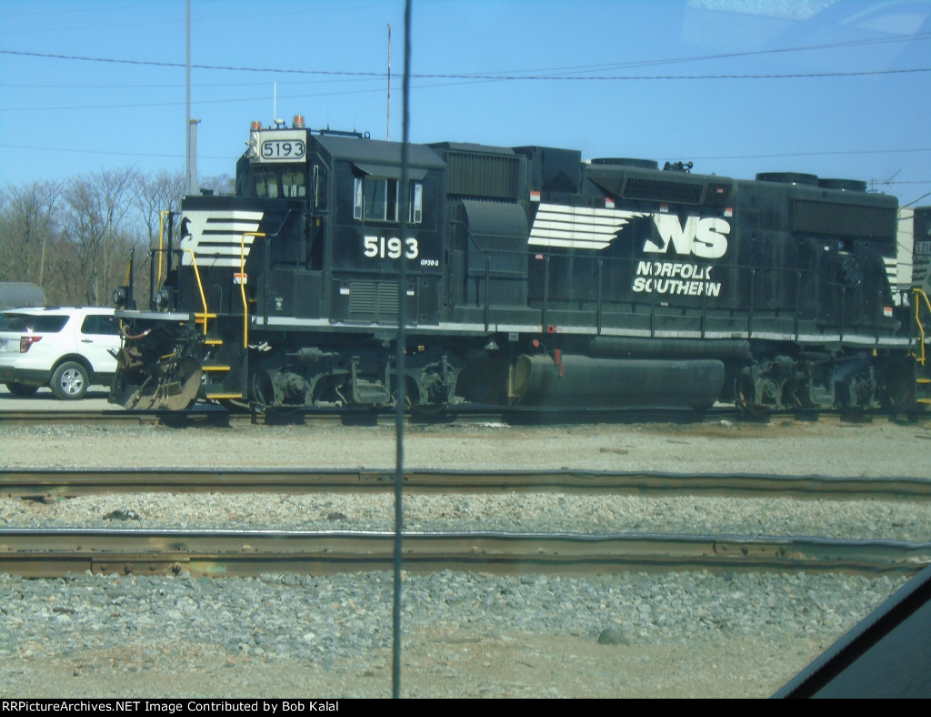 NS 5193 sitting at the NS Office