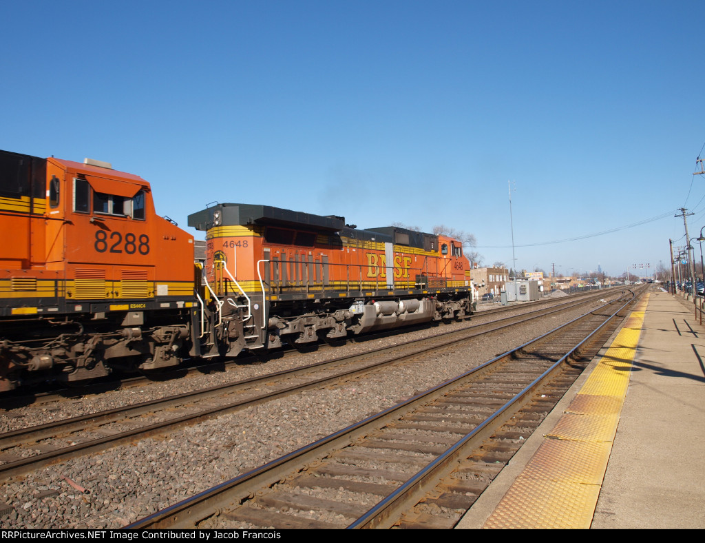 BNSF 4648