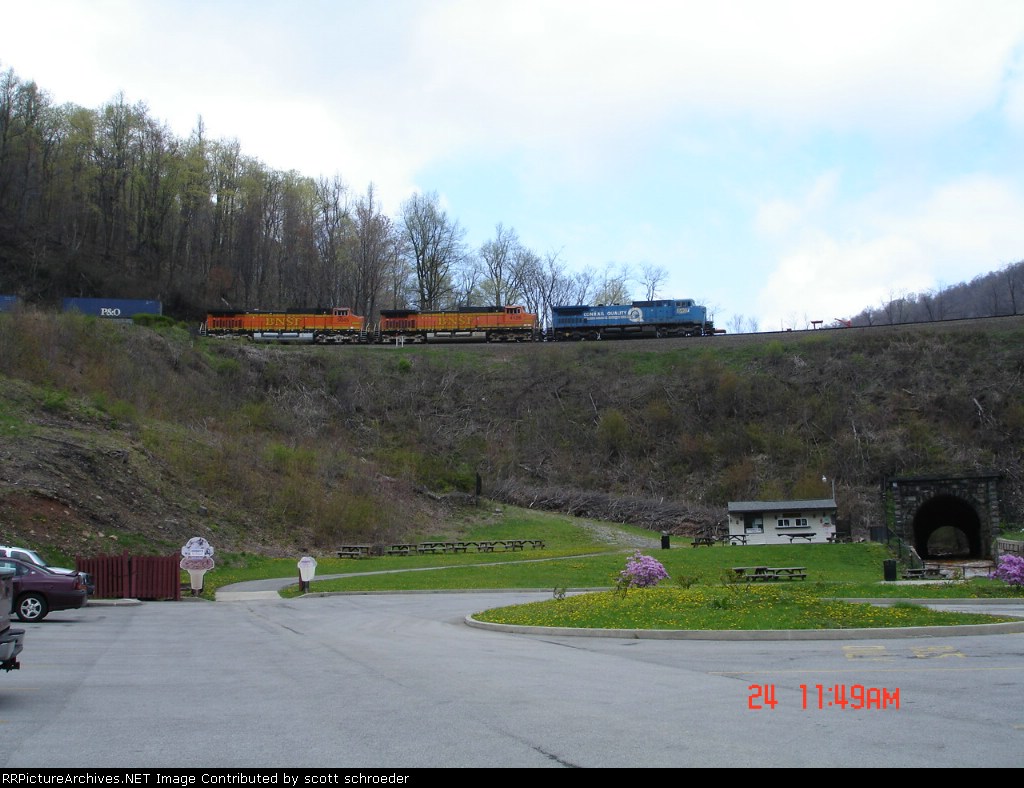 Horseshoe Curve (middle) w/EB Train