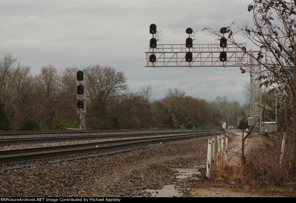NS signals at Burnside.