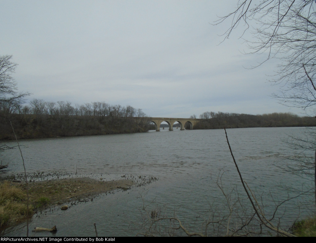 Decatur NS 4 Arch Bridge looking at South Side from the end of Lake ...