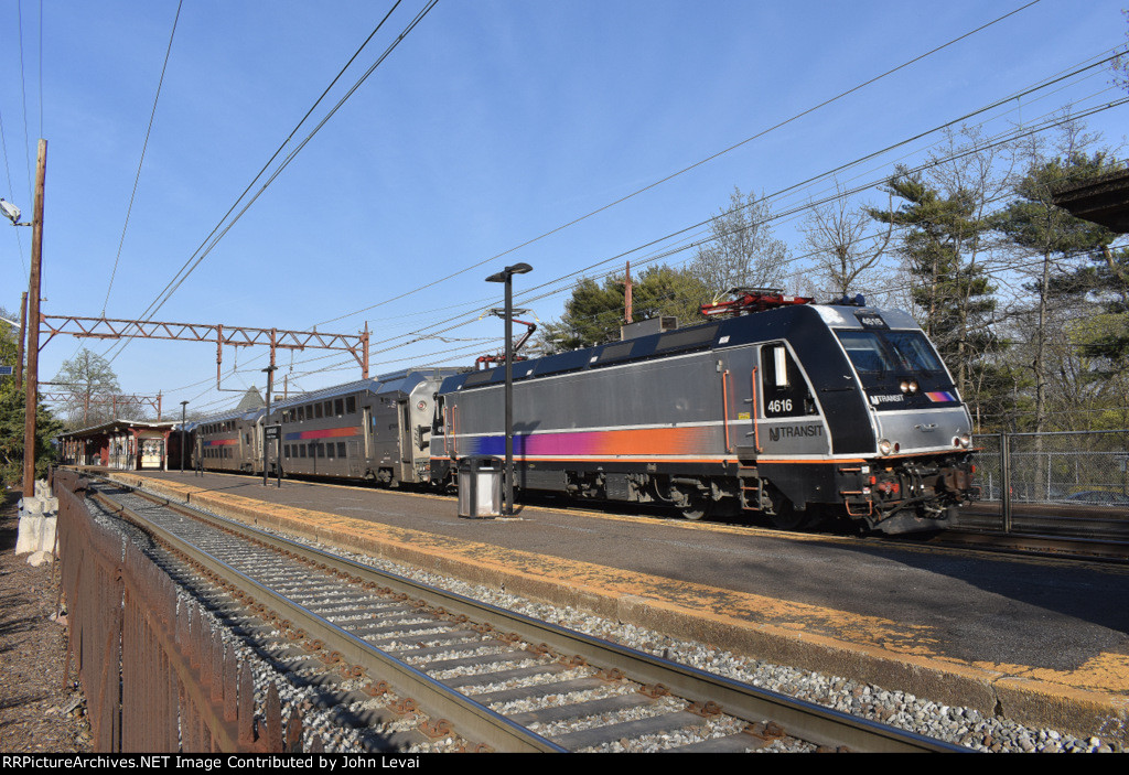 NJT Multilevel Set