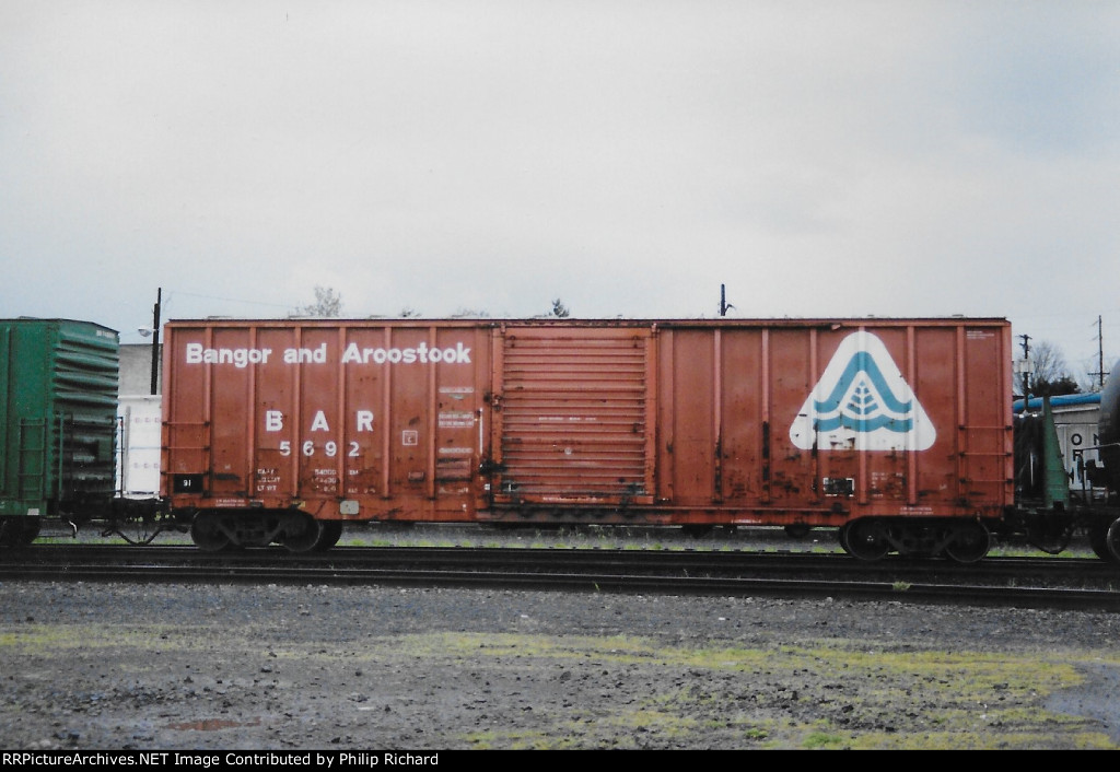 BAR 5692