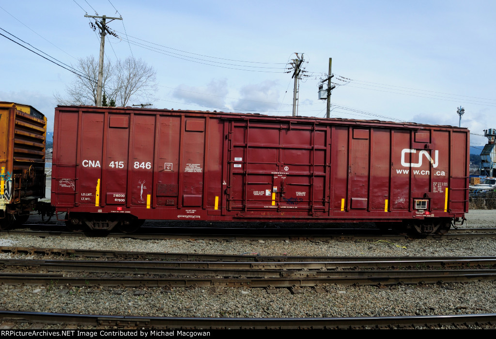 CNA 415846 50-6 ft Single Door Boxcar (side A)
