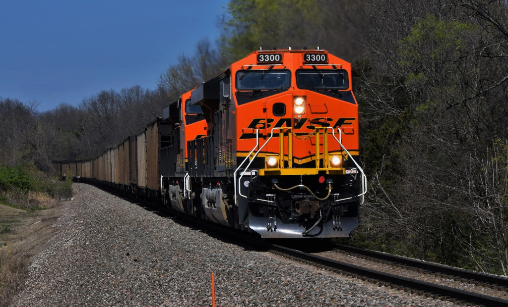 BNSF 3300 South