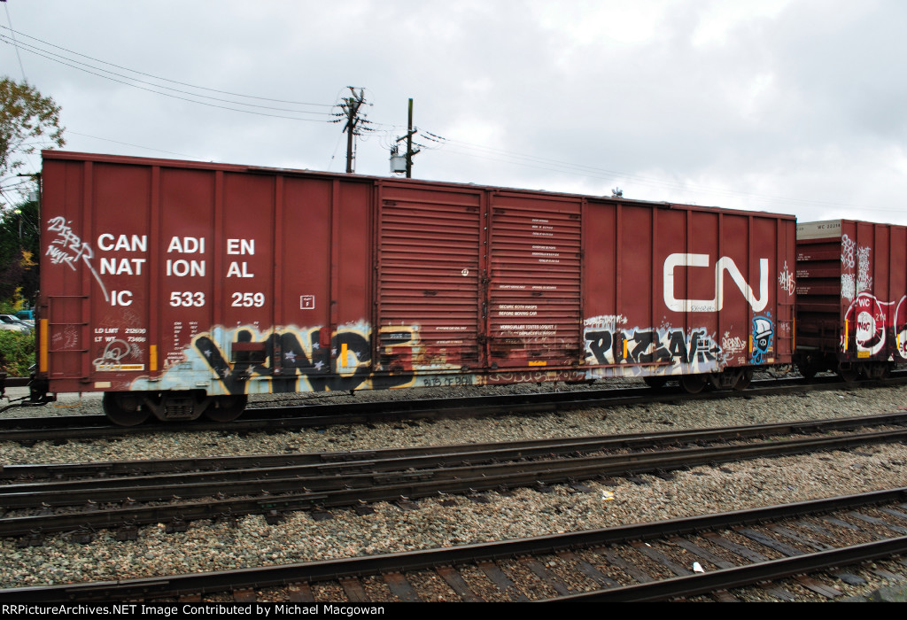 IC 533259 60-9 ft Double Door Excess Height Boxcar CN RAIL (side A)