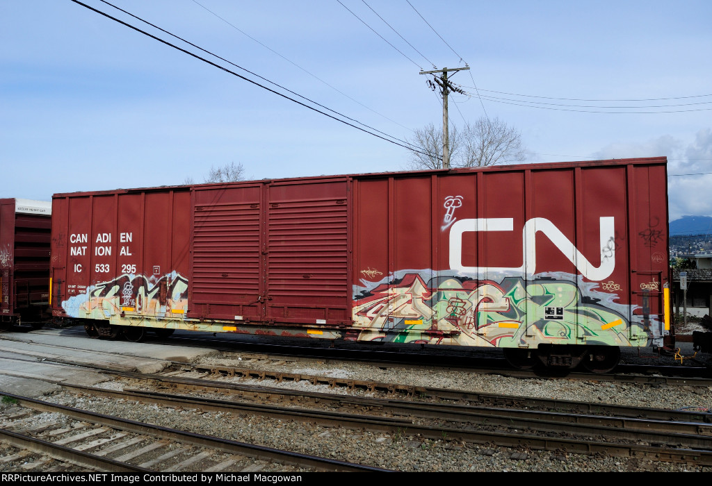 IC 533295 60-9 ft Double Door Excess Height Boxcar CN RAIL (side A)