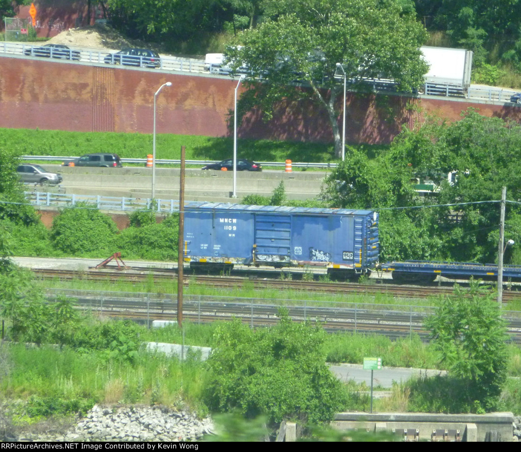 Metro-North (MoW) boxcar 1109