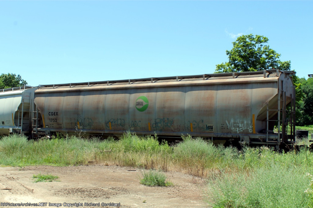 Cargill hopper on the BKRR