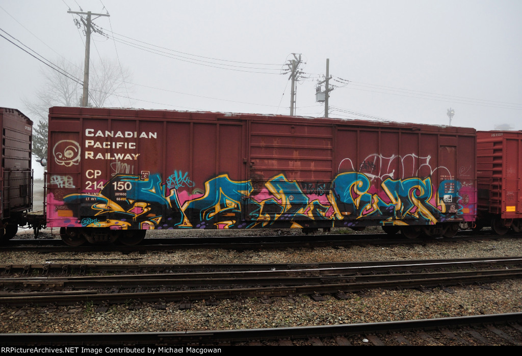 CP 214150 50-6 ft Single Door Boxcar (side A)