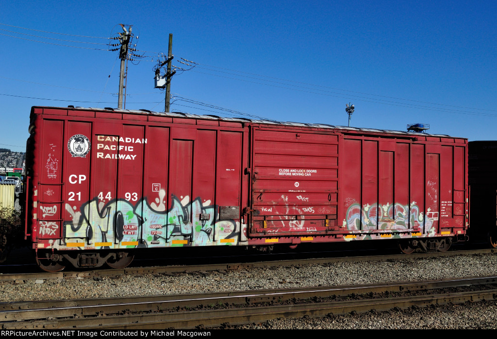 CP 214493 50-6 ft Single Door Boxcar (side B)